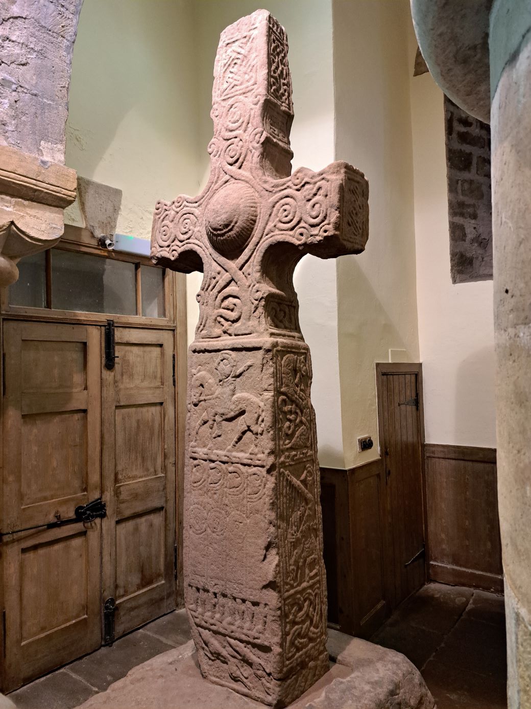 Constantin, son of Uurguist/son of Fergus – The Northern Tapestry